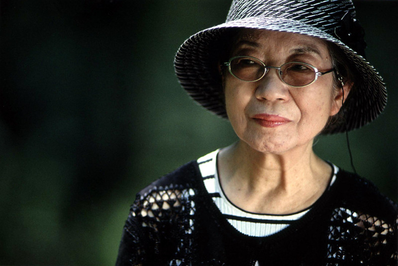 “To Loneliness” by Hwang Yoon-Sook – Left/Write Lit